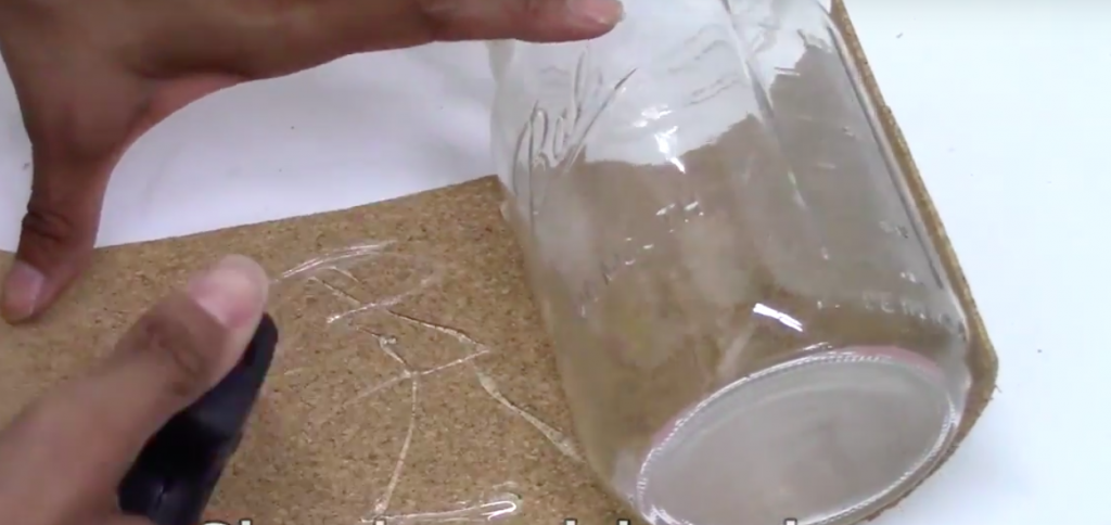 He Glues Corkboard To This Mason Jar So That He Doesn't Forget A Thing ...