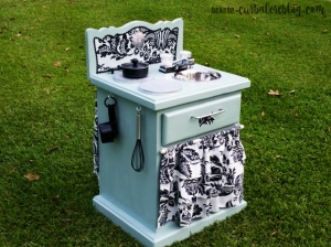 After She Cuts A Giant Hole In This Old And Ugly Side Table, She ...